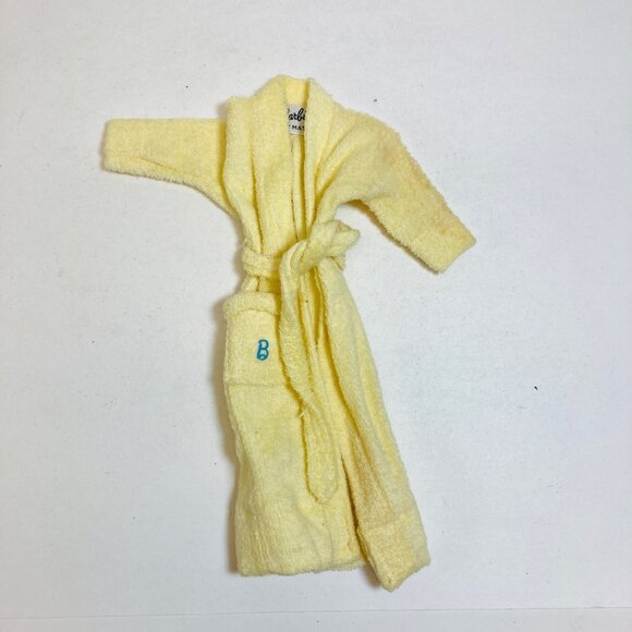 Barbie | Toys | Vintage Barbie Terry Cloth Bathrobe Yellow Singing In ...
